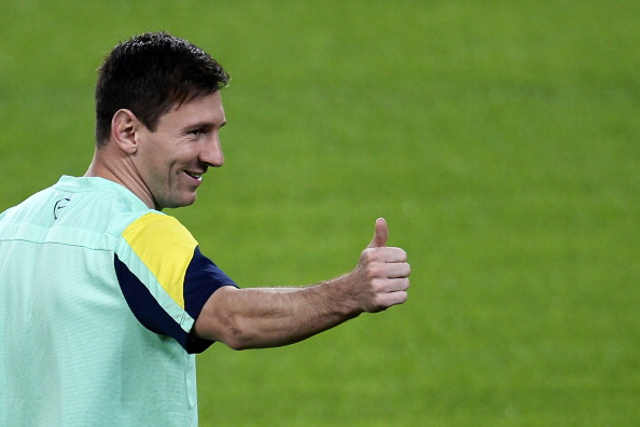(Video) Lionel Messi Scores Outstanding Goal In Training Session ...