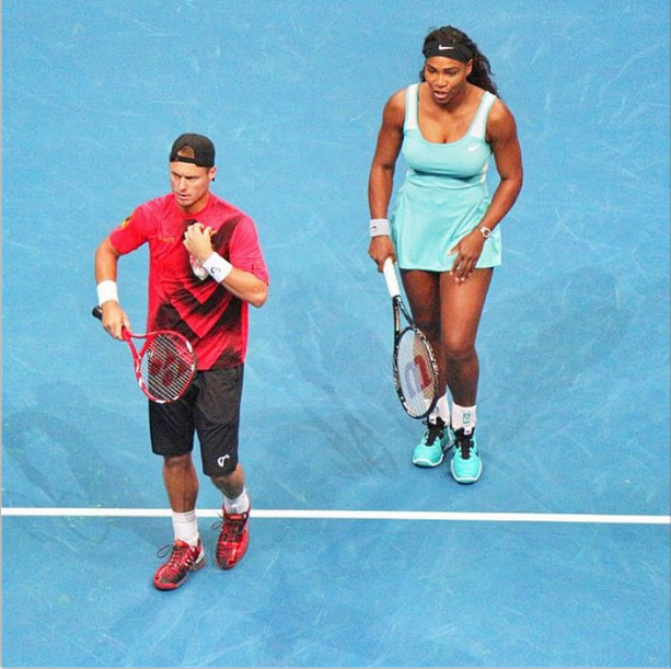 (Image) Reminiscent Serena Williams Celebrates Being Back On Court With ...