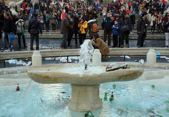 (Image) Feyenoord Fans Trash Rome City Centre - Historic Landmark ...