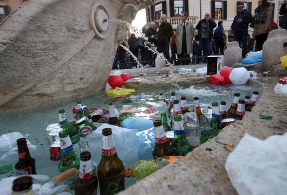 (Image) Feyenoord Fans Trash Rome City Centre - Historic Landmark ...