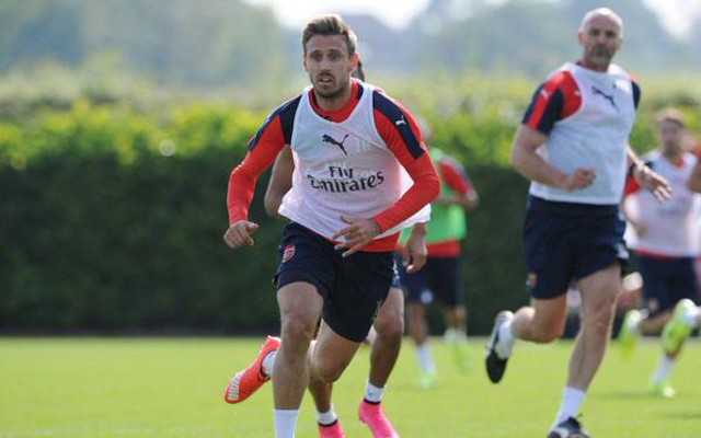 Steve Bould trains with Arsenal first-team