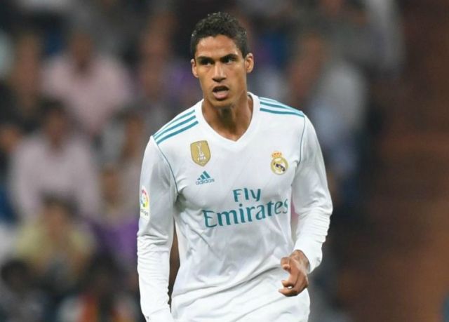 Raphael Varane Manchester United transfer boost