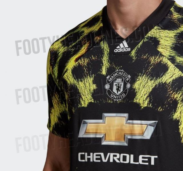 Man United fourth kit FIFA design pictures