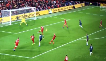 Man United's Fellaini shot hits Liverpool steward