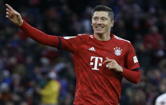 Lewandowski joins Ronaldo and Messi with goal-scoring record