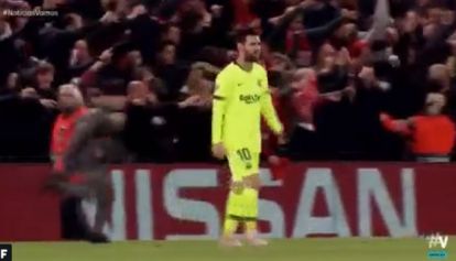 Barcelona's Messi trolled by Liverpool fan video