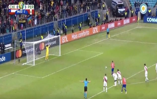 Video: Vargas penalty miss for Chile v Peru