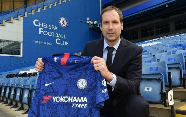 Petr Cech included in Chelsea's Premier League squad