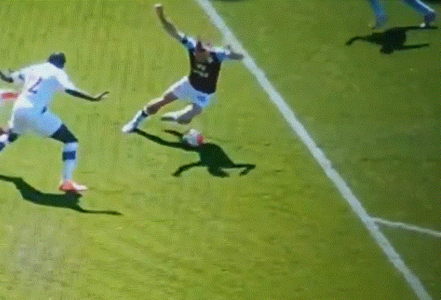 Fans link Grealish with Man United after theatrical fall