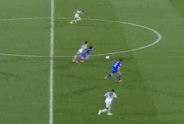 Video: Former Liverpool target Mandi red card for Real Betis