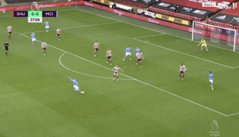 (Video) Kyle Walker drills ball past Aaron Ramsdale in Premier League's ...