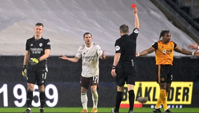 Michael Thomas on Bernd Leno red card vs Wolves
