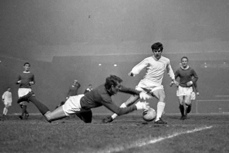 Leeds United's record goalscorer, Peter Lorimer, passes away