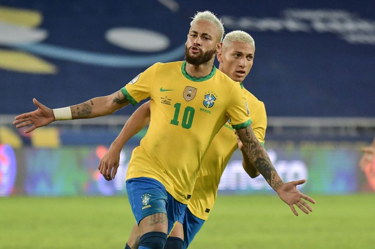 (Video) Neymar shows off passing range with a superb lob pass to ...