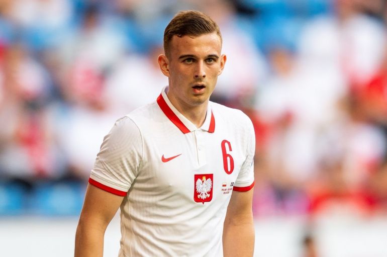 Kozlowski Liverpool transfer deal close
