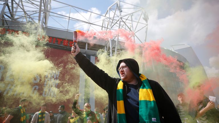 Man United anti Glazer protest