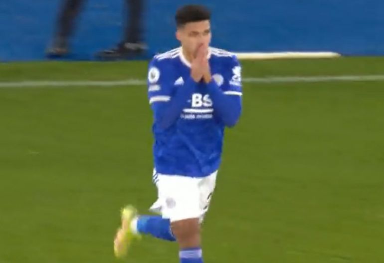 Justin gets standing ovation on return from 11-month injury