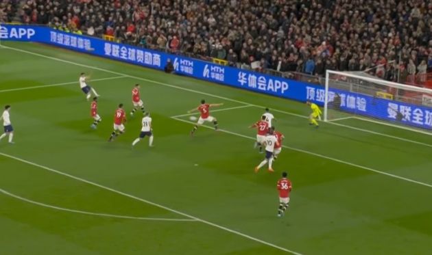 Maguire own goal puts massive dent in top four hopes