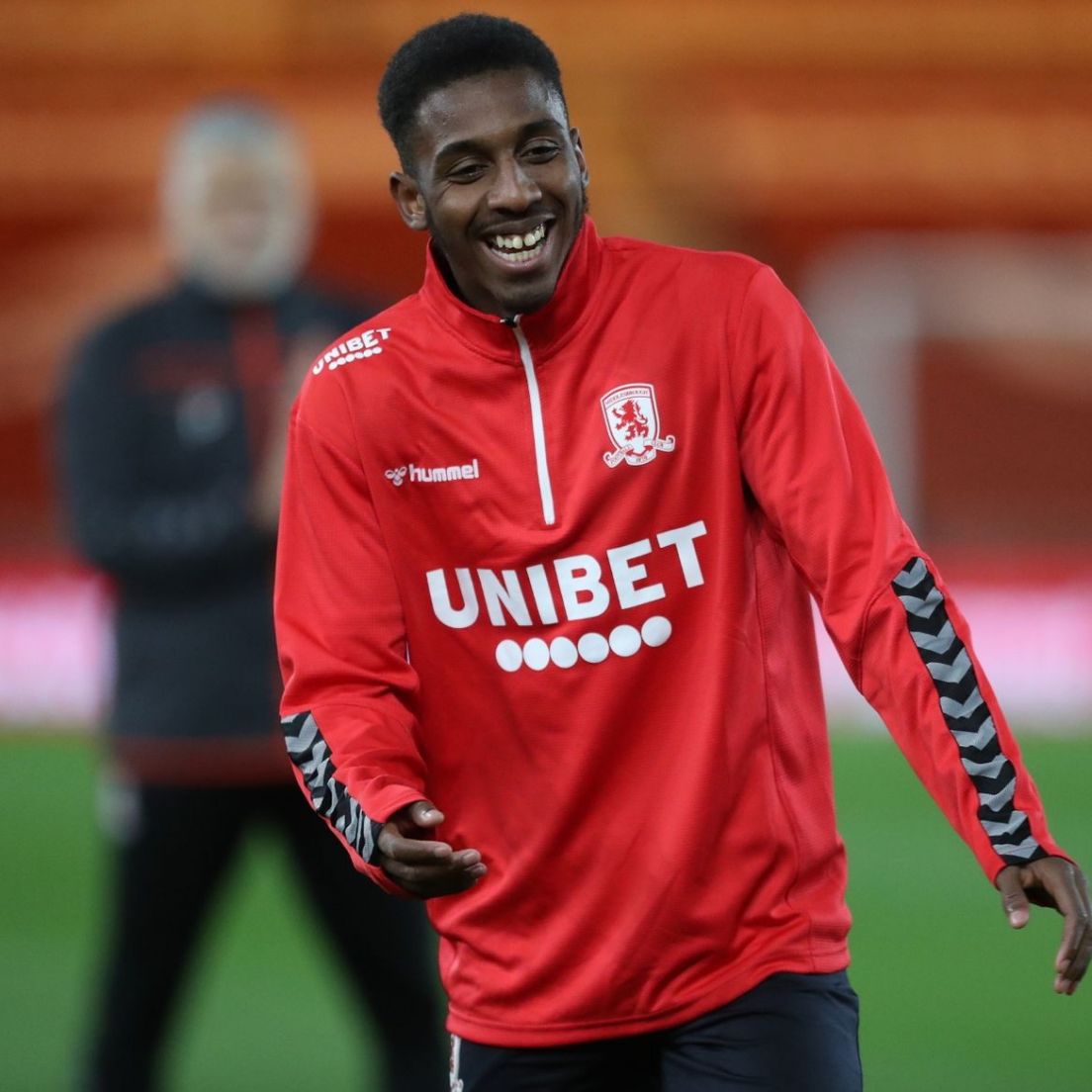 Isiah Jones Arsenal West Ham transfer battle
