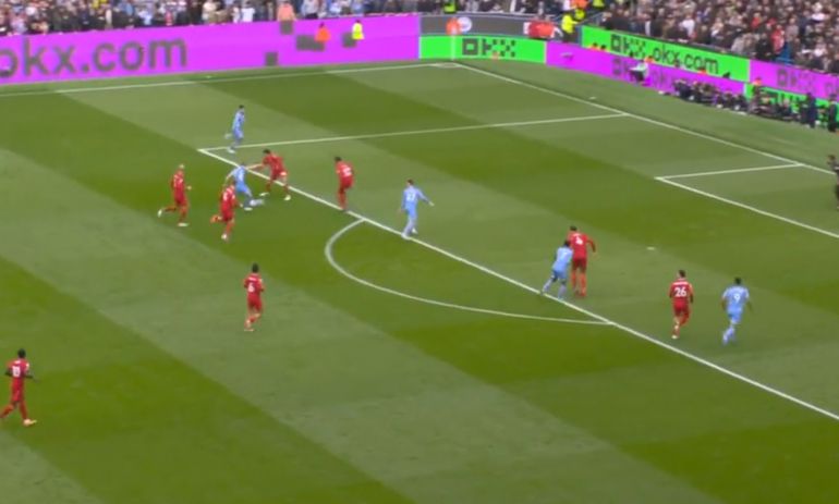 Video: Kevin De Bruyne scores from range after wicked deflection