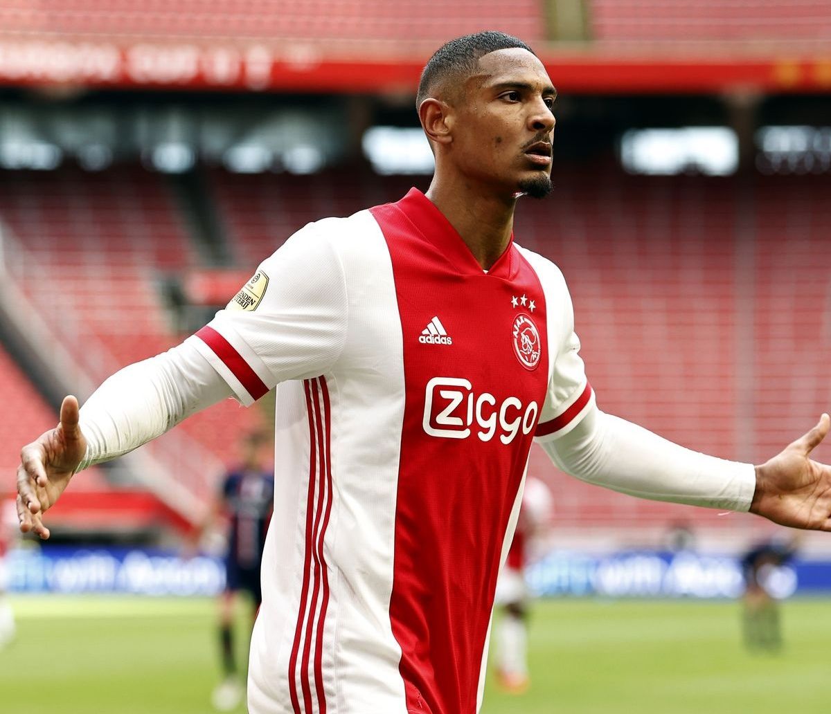 Haller Man Utd Bayern Dortmund transfer rumours