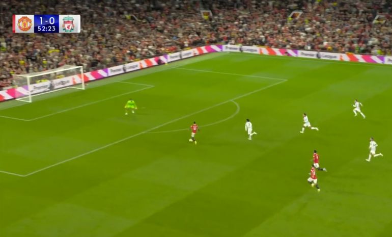 Video: Marcus Rashford doubles Man United's lead with lovely finish