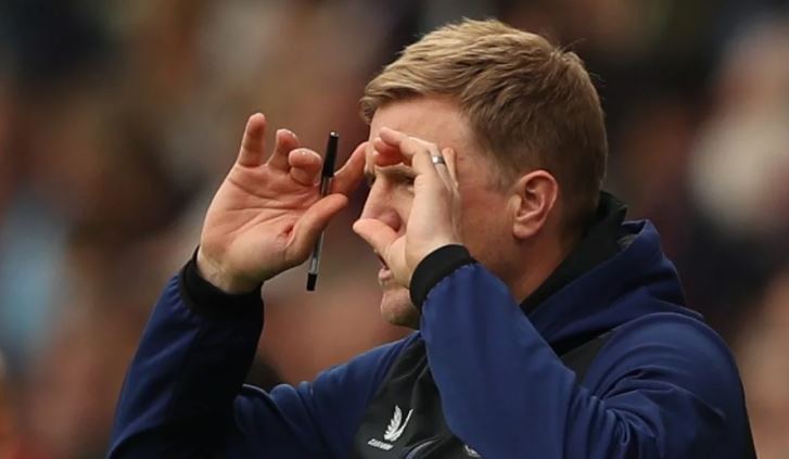 Newcastle set to leave Sven Botman on the bench in their opening game ...