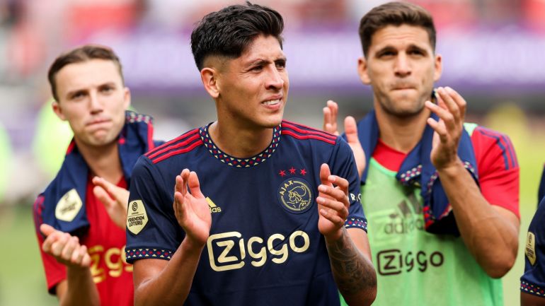 Chelsea to target Ajax star as part of midfield overhaul