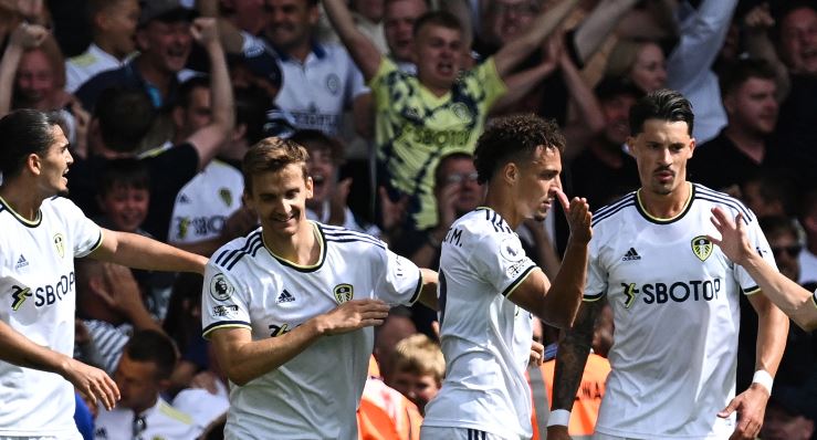 Leeds United's new signing explains why he is 'not happy' in an honest ...