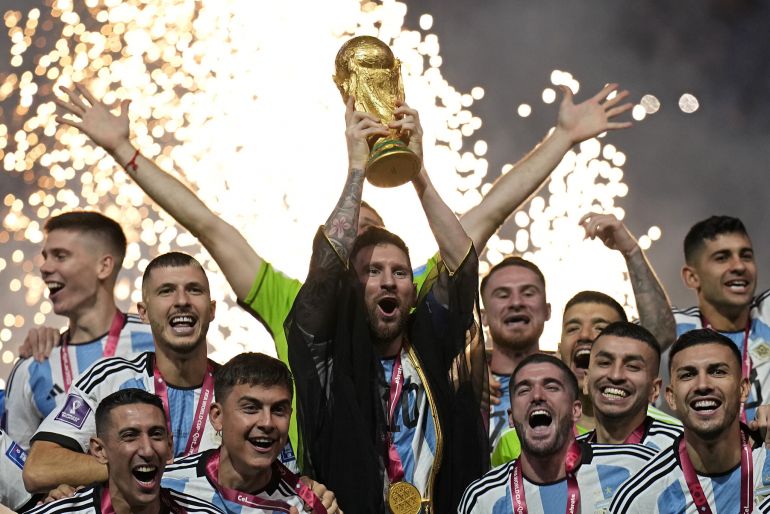 Lionel Messi Cloak Meaning Explained Lionel Messi Cloak Meaning Explained