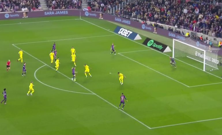 Video: Bad news for Man United fans as Lewandowski ends drought