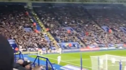 Video: 3000 Leeds fans celebrating after Rutter's goal at King Power
