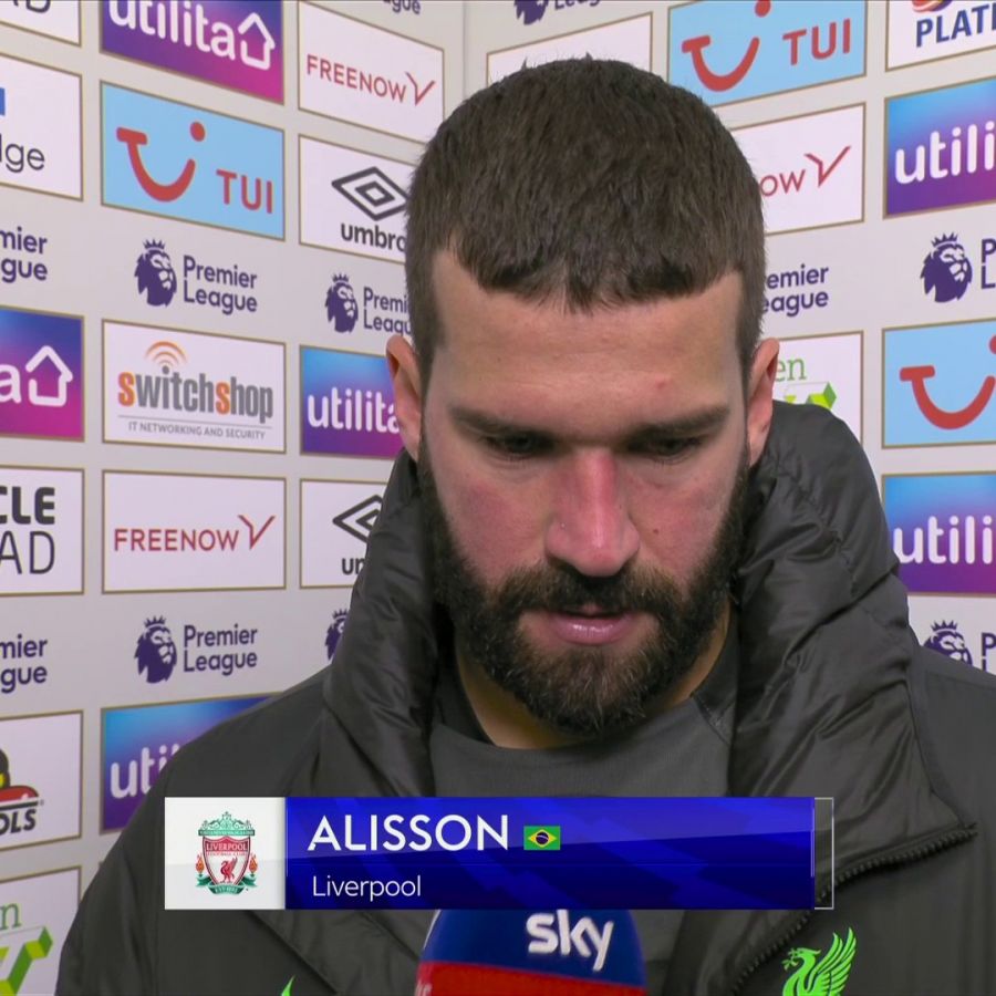 Alisson Becker pays fantastic tribute to Luis Diaz who came off the ...