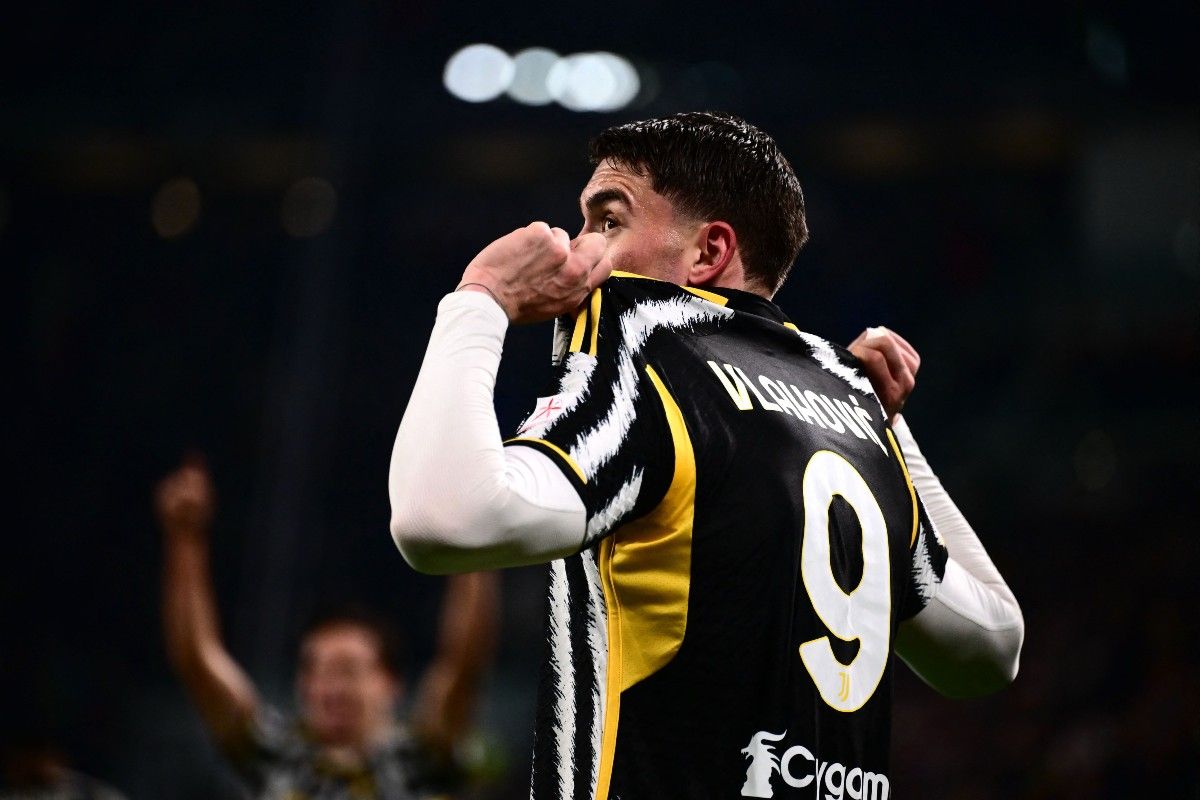 Chelsea target Dusan Vlahovic could be available for €40 million