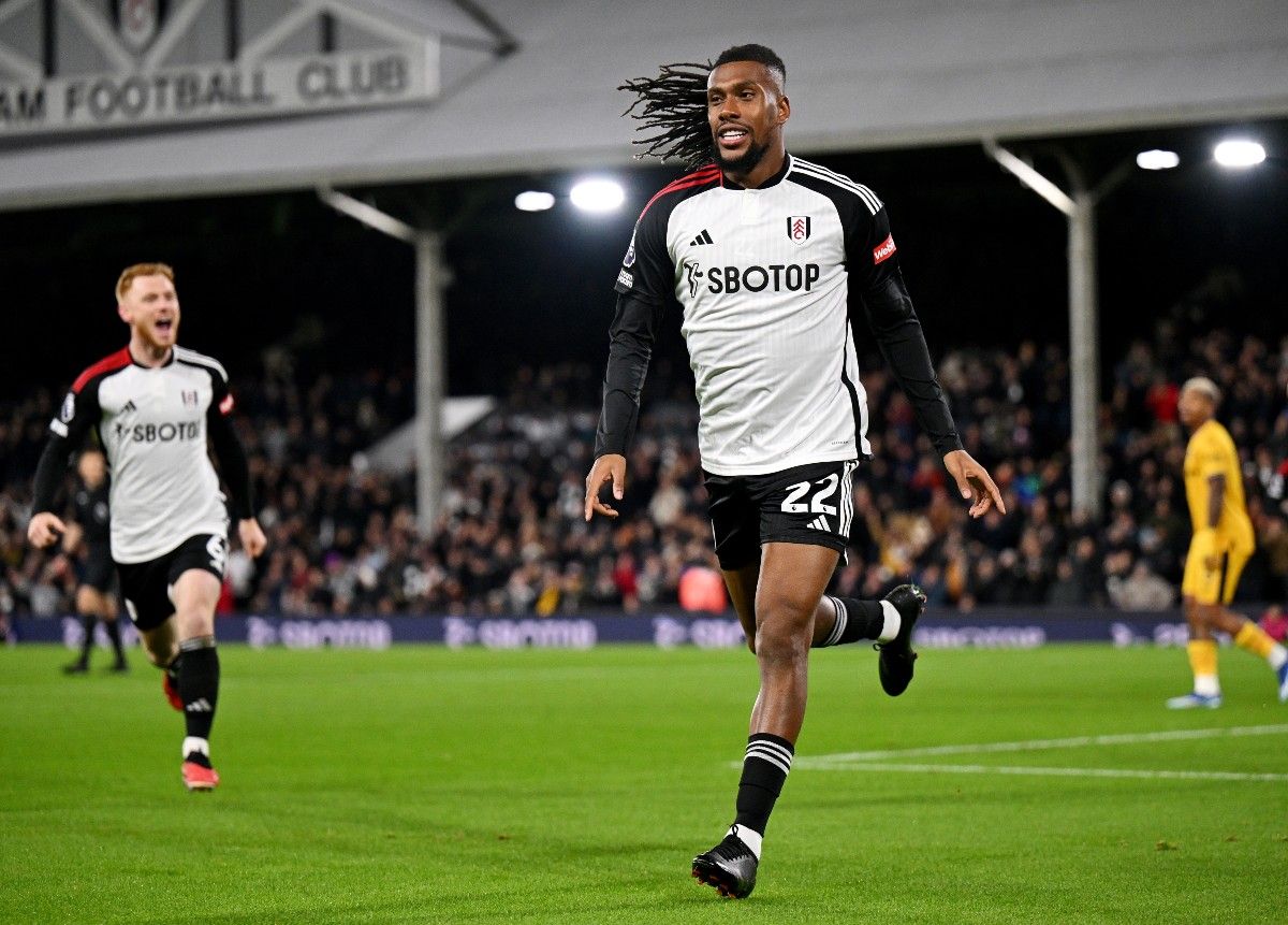 Video: Iwobi gives Fulham early lead at Craven Cottage | CaughtOffside