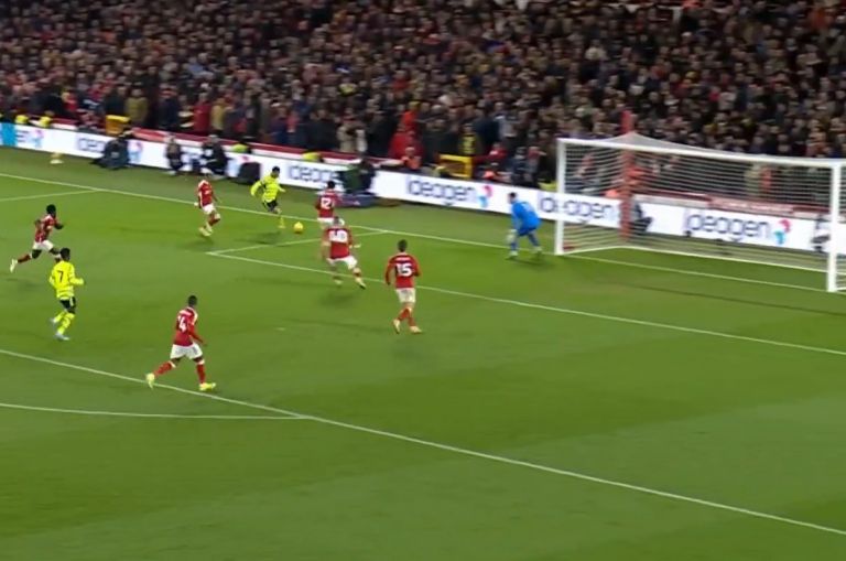 Video: Gabriel Jesus scores from ridiculous angle to give Arsenal lead ...