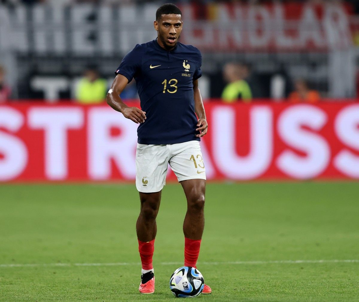 Man United Transfer News: Jean-Clair Todibo set to cost £40 million