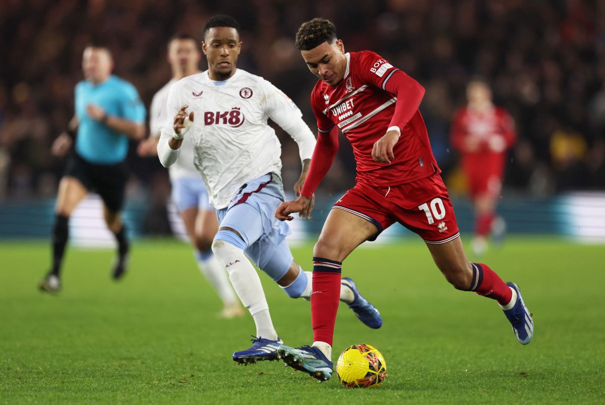 Aston Villa submit offer for Middlesbrough's Morgan Rogers