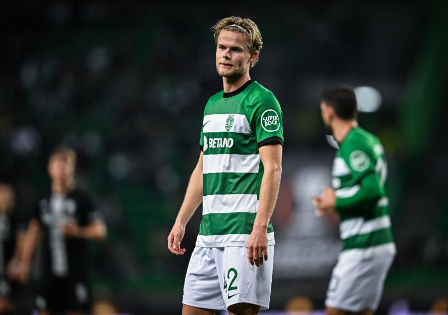 Man United have started talks to sign £68m defensive midfielder