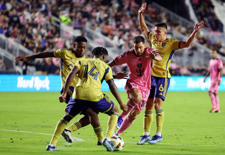 Video: Lionel Messi shows next level thinking on MLS return