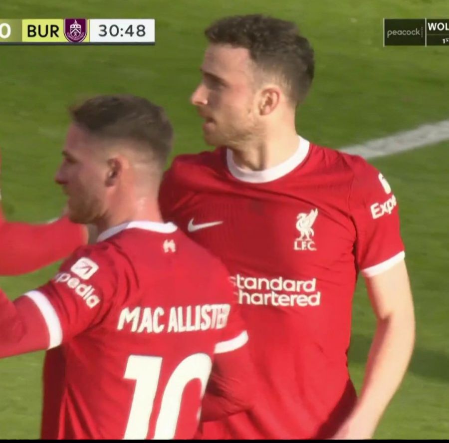 Video: Diogo Jota continues his goalscoring form as he heads Liverpool into the lead vs Burnley ...