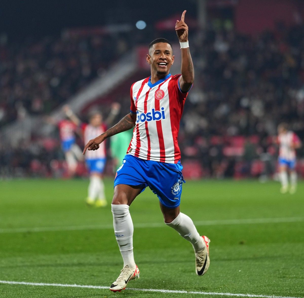 Man City announce Savio signing who is "excited" to work with Guardiola