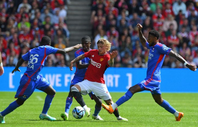 Man United transfer news: Hansen-Aaroen exit explained
