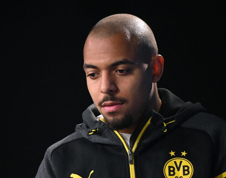 Malen transfer: Man United target could move this summer