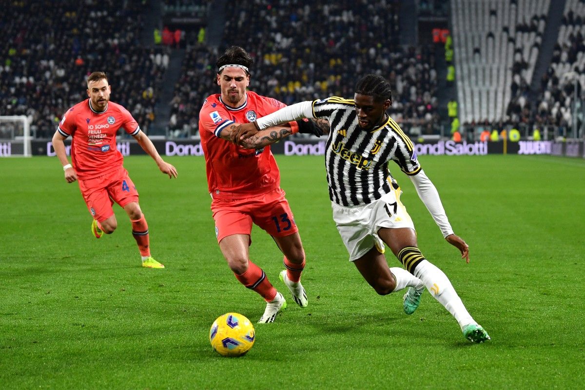 Iling-Junior transfer: Tottenham eye Juventus winger