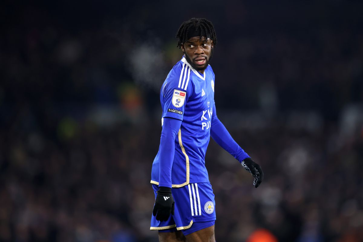 Leicester City forward Stephy Mavididi told he must improve by Enzo Maresca