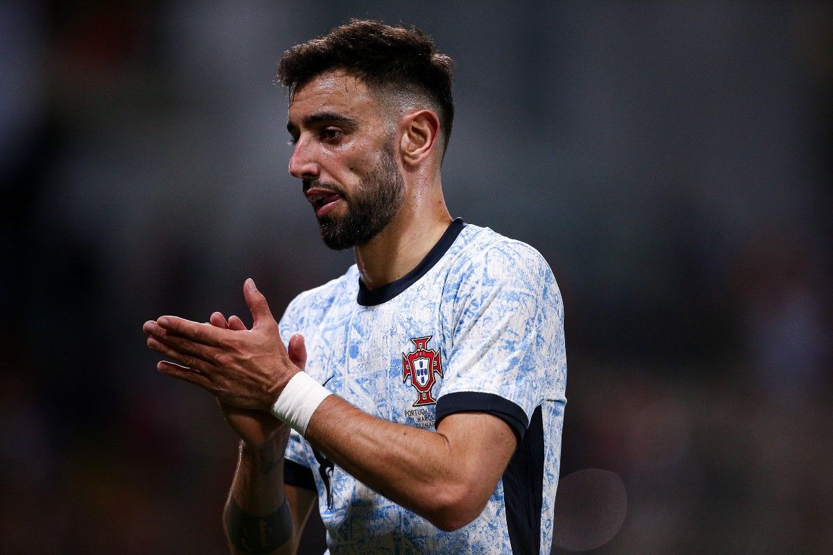 "It's a position I like" - Bruno Fernandes hints at position change