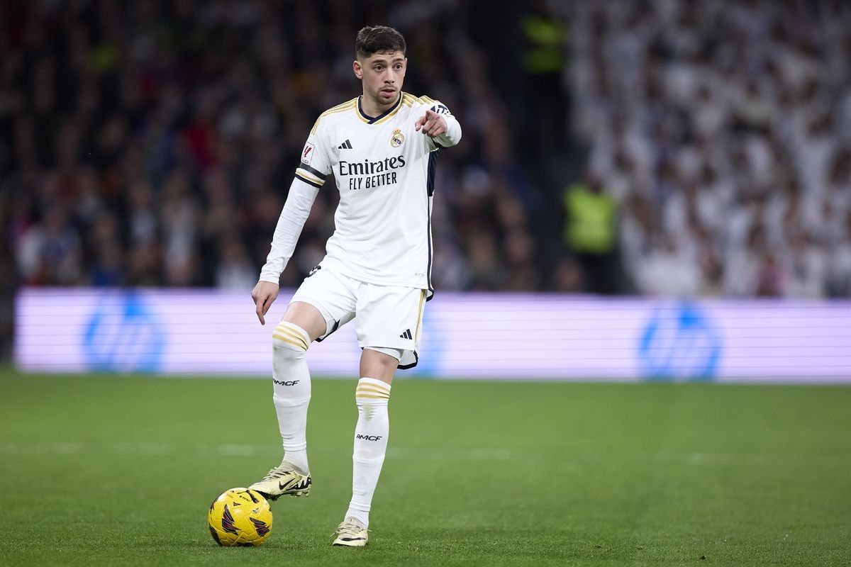 Real Madrid midfielder Fede Valverde admits Carlo Ancelotti was going "crazy" during game ...