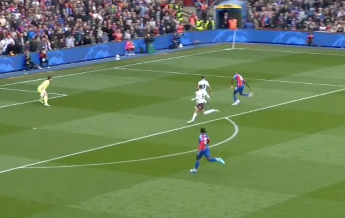 (Video) Jean-Philippe Mateta stuns Man City with four-minute opener