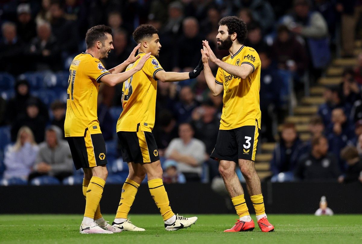 Ait-Nouri transfer: Liverpool close agreement for Wolves LB